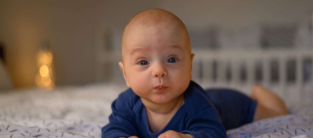 Tummy Time: entenda por que esta prática é importante para o seu bebê