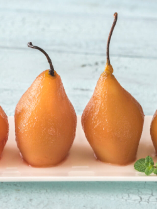 Receita de Pera com calda de chocolate - Vitat