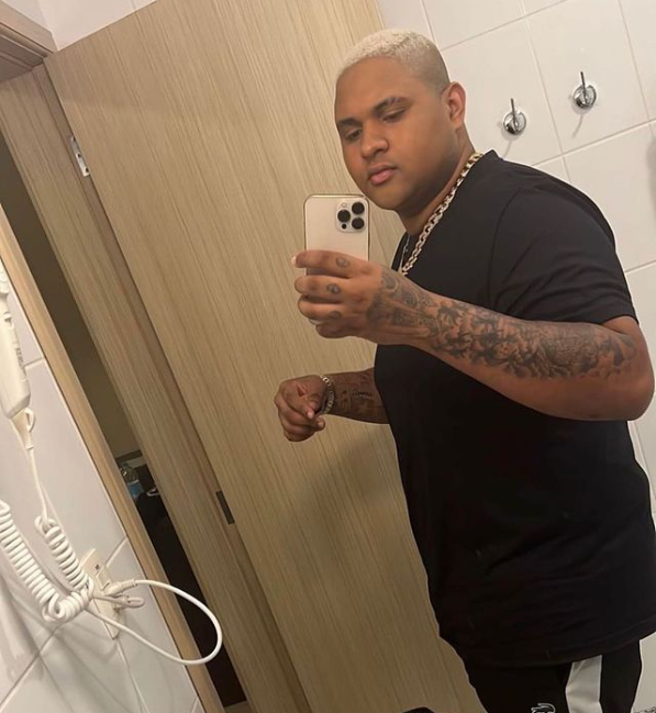 Mc Kevin O Chris faz bariátrica e perde 15 quilos