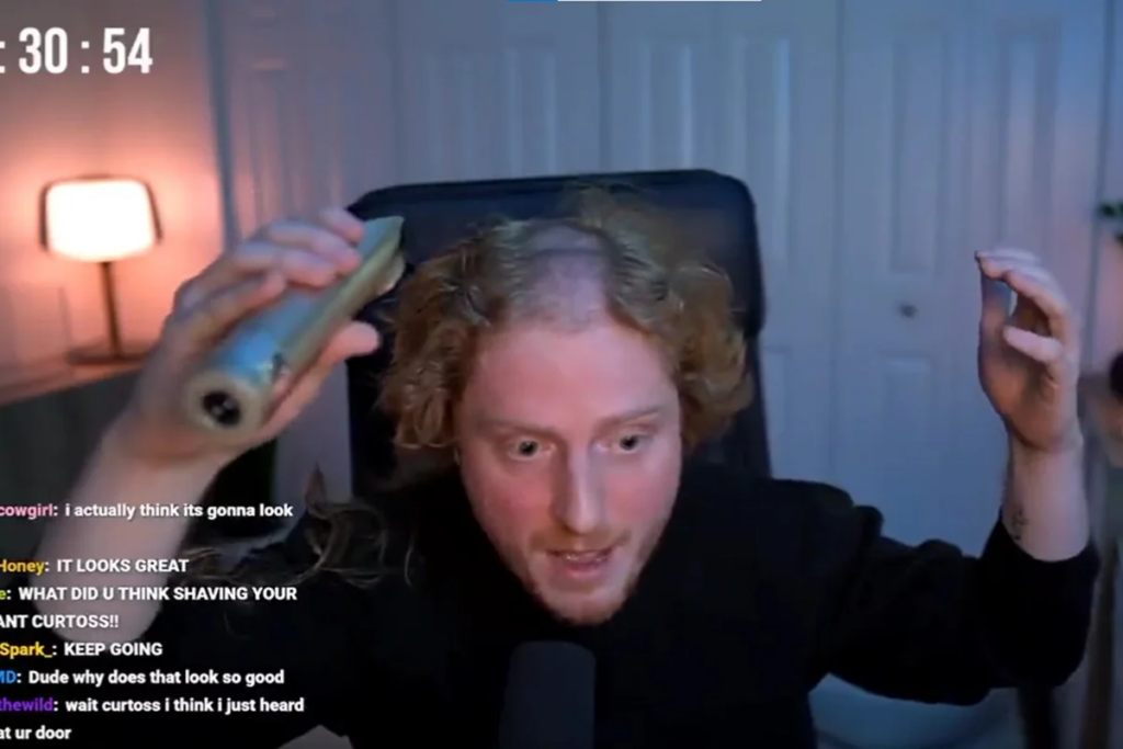 Postura gamer: passar horas jogando pode gerar dor na coluna